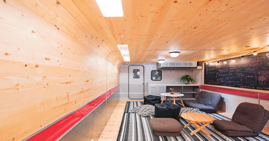 แหล่งรวบรวมรายชื่อ สถาปนิก นักออกแบบ M.O.L. Studio - บ้านและสวน